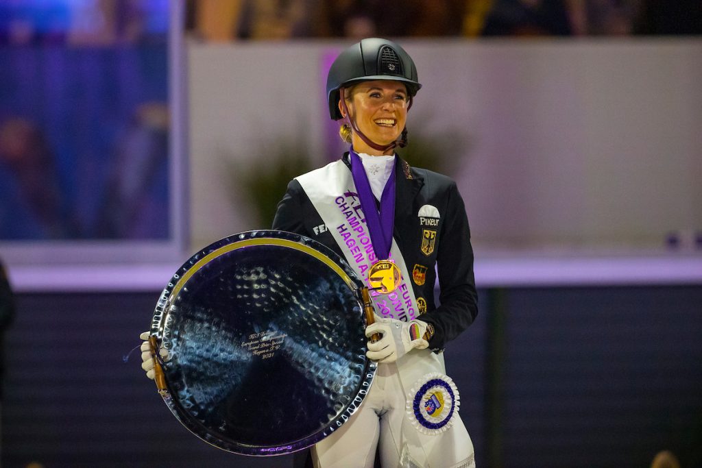 In the picture: Gold for von Bredow-Werndl at Europeans - DigiShots